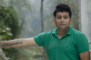 Shooting of Raj Kumar’s music video ‘Soltini’ – Street Nepal